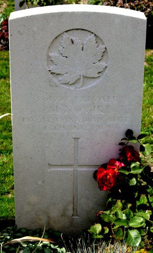 The RCR in The Great War - Bois-Carre British Cemetery
